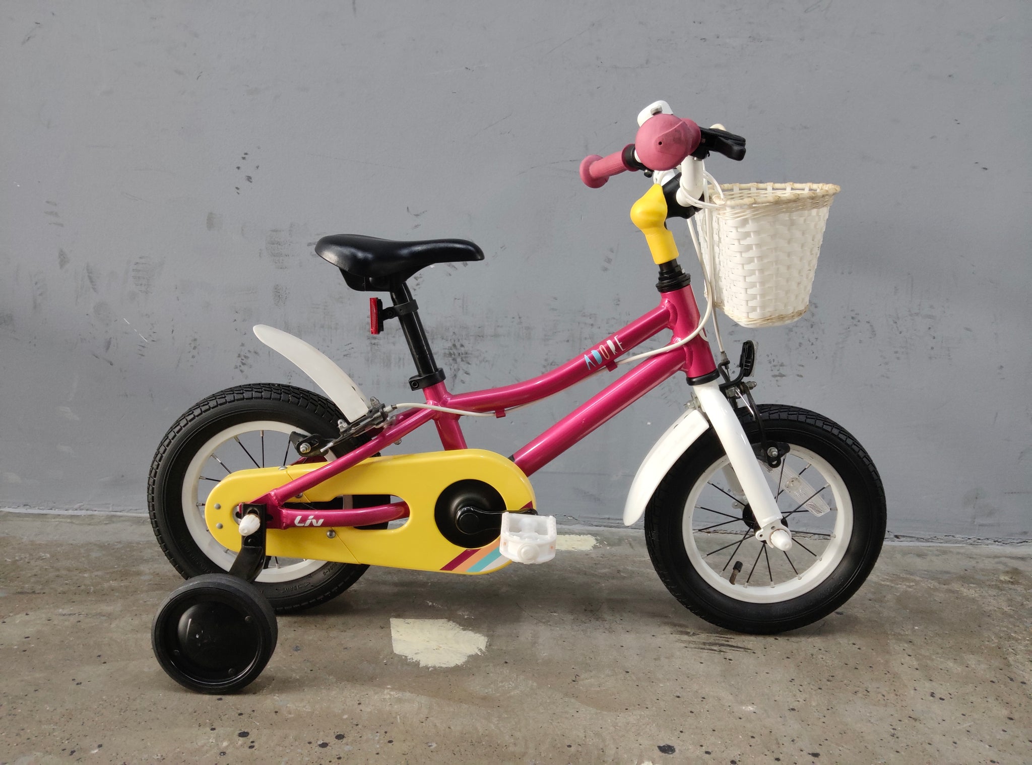 RENT Liv Adore Kids Bike
